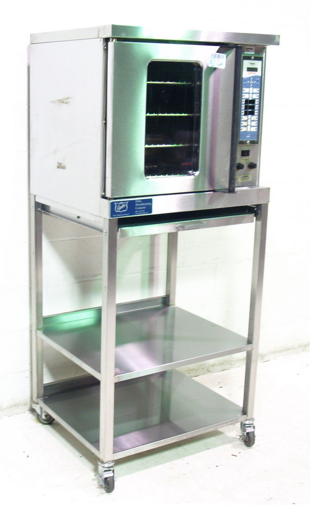 Used Duke Manufacturing 5/9-E3ZZ Half Size Electric Convection Oven 208 ...